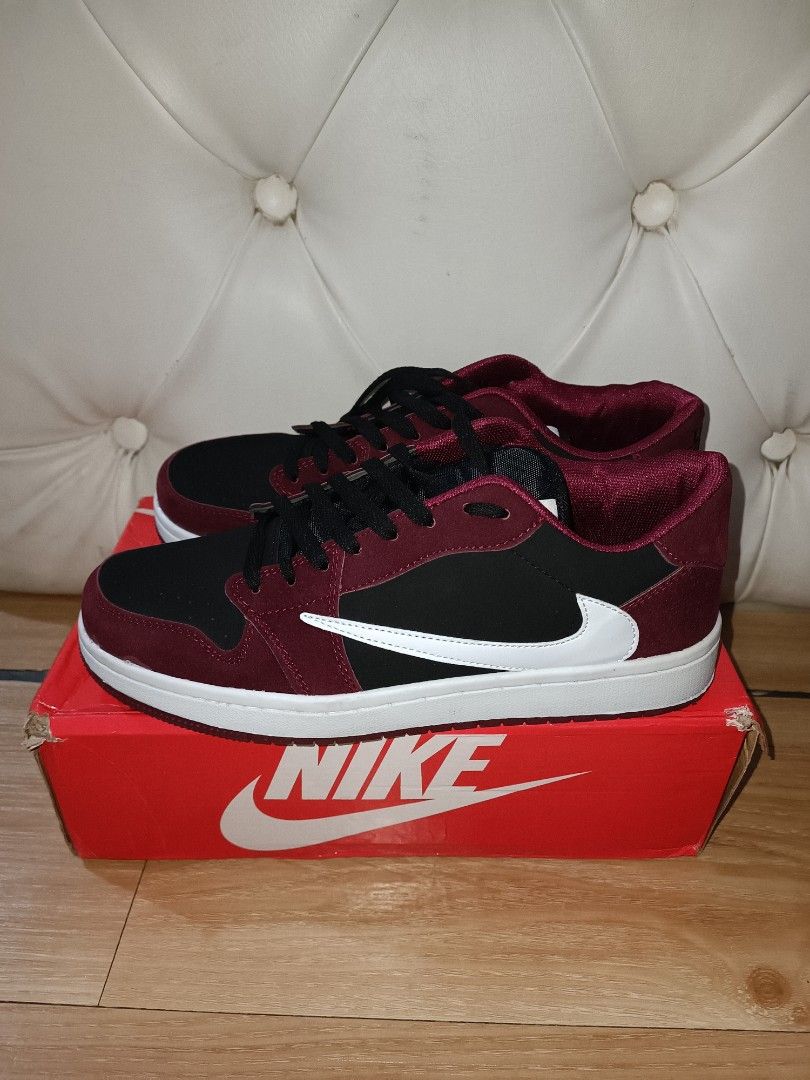 43 size for men, Men's Fashion, Footwear, Sneakers on Carousell
