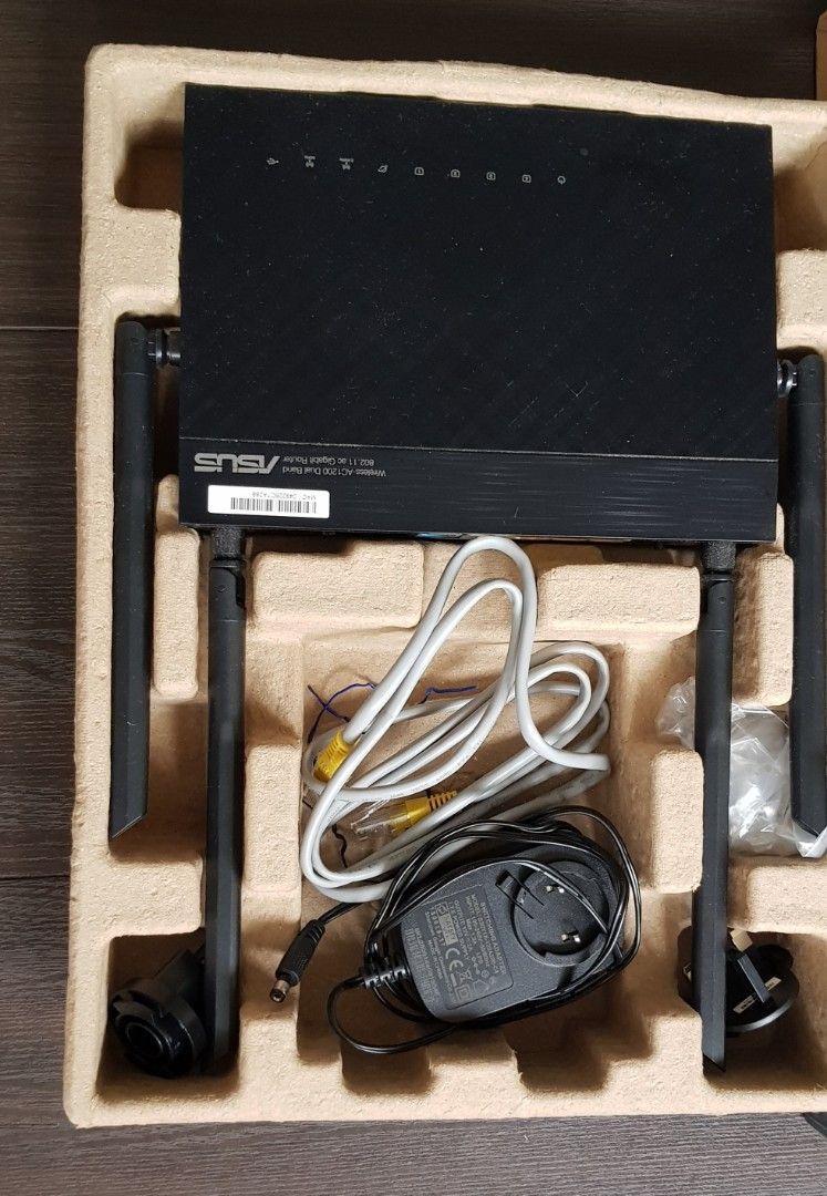 Asus Router, Computers & Tech, Parts & Accessories, Networking on Carousell