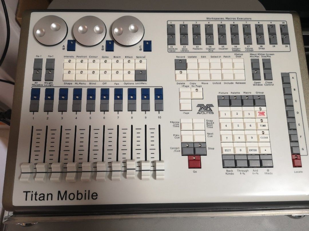 Avolites Titan Mobile (OEM), Photography, Photography Accessories ...