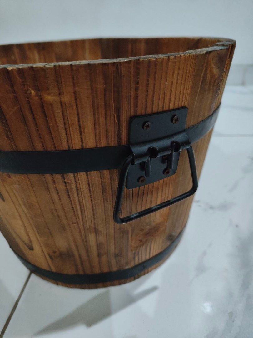 Baki kayu keranjang kayu baskom kayu, Antik, Pajangan di Carousell