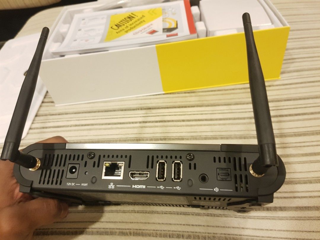 BARCO ClickShare CSE-200, Computers & Tech, Office & Business ...