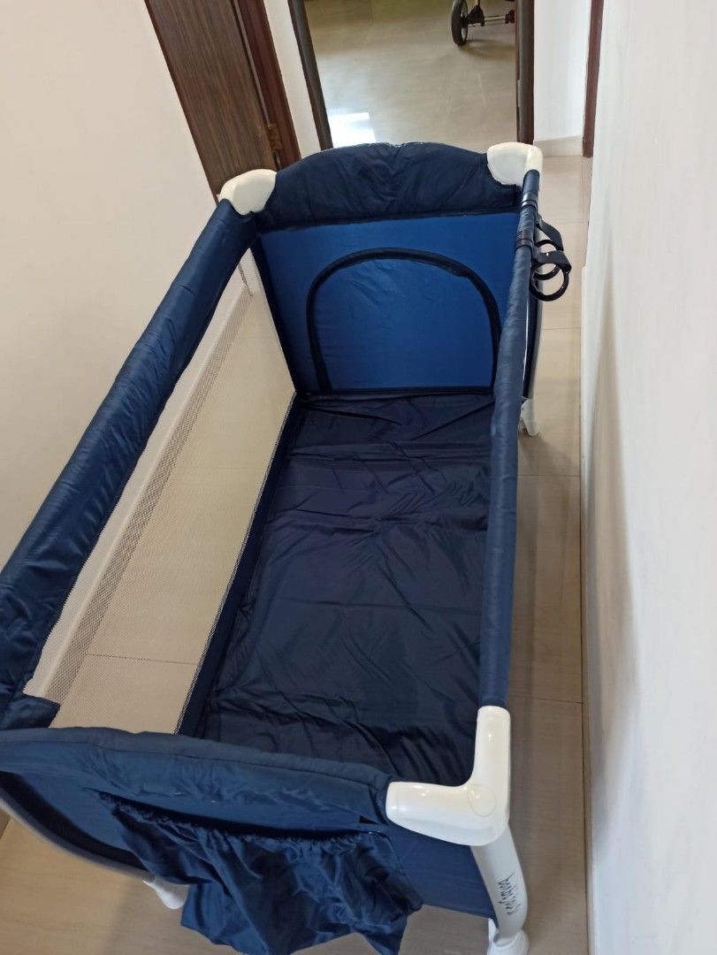 Bonbijou foldable baby cot, Babies & Kids, Baby Nursery & Kids ...