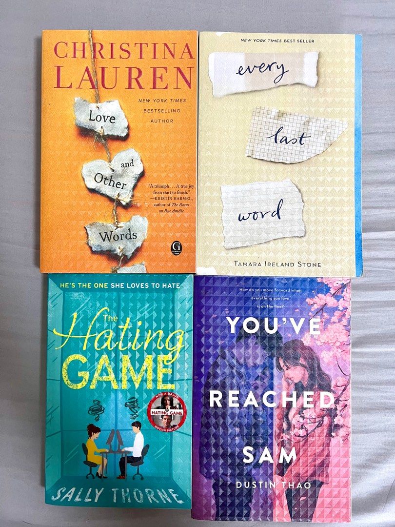 BOOKTOKS / TIKTOK BOOKS / IT STARTS WITH US, Hobbies & Toys, Books ...