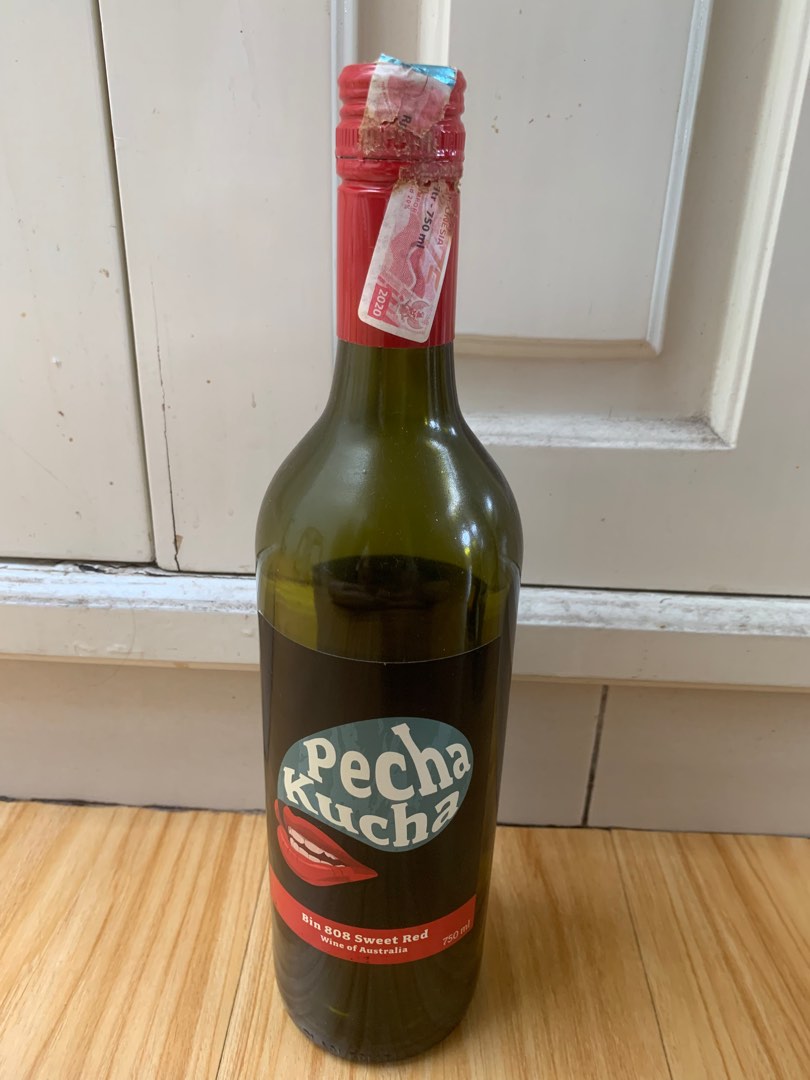Botol Wine UK Anggur Merah 750ml, Antik, Pajangan di Carousell