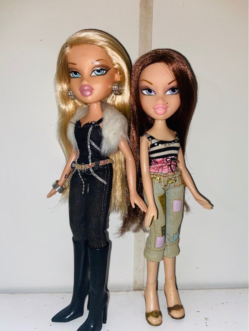 Bratz Set Cloe and Charli, Hobbies & Toys, Toys & Games on Carousell