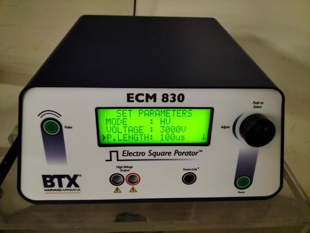 BTX ECM 830 Square wave electroporation system, Health & Nutrition ...
