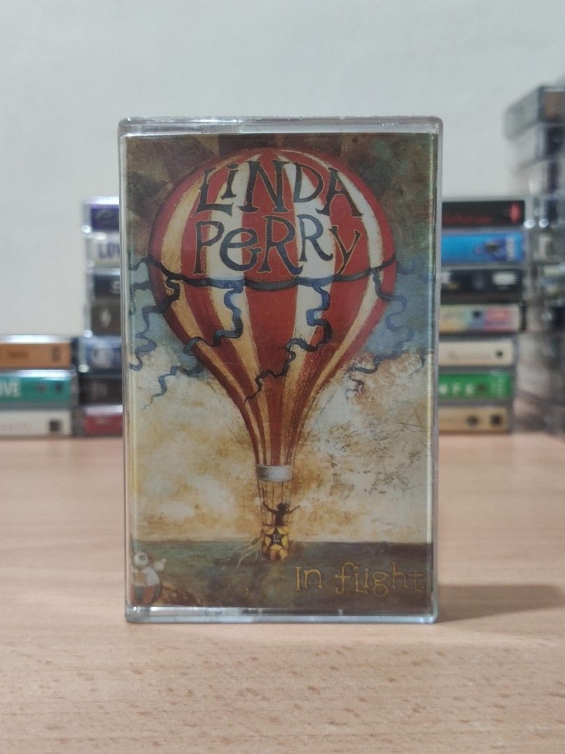 (Cassette) Linda Perry In Flight, Hobbies & Toys, Music & Media, CDs ...