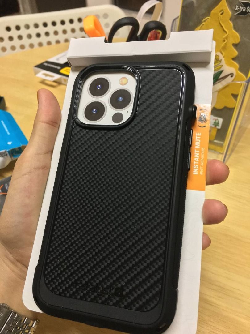 Catalyst Vibe for iPhone 13 Pro 6.1" 5G - MagSafe Compatible - Stealth ...