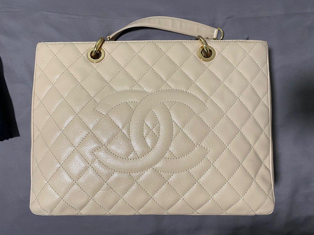 Chanel GST, Luxury, Bags & Wallets on Carousell