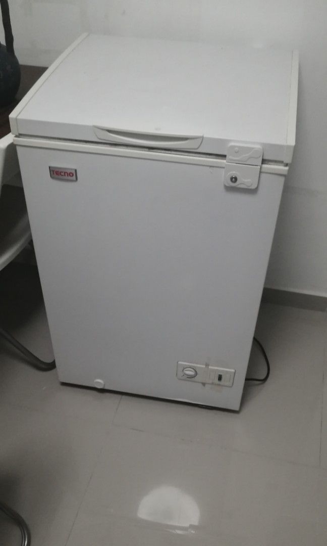 Chest Freezer 100L, TV & Home Appliances, Kitchen Appliances ...