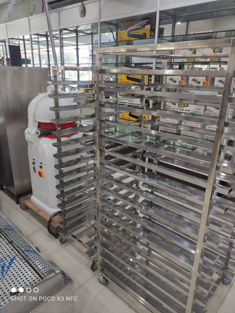 Cooling rack, Commercial & Industrial, Industrial Equipment on Carousell