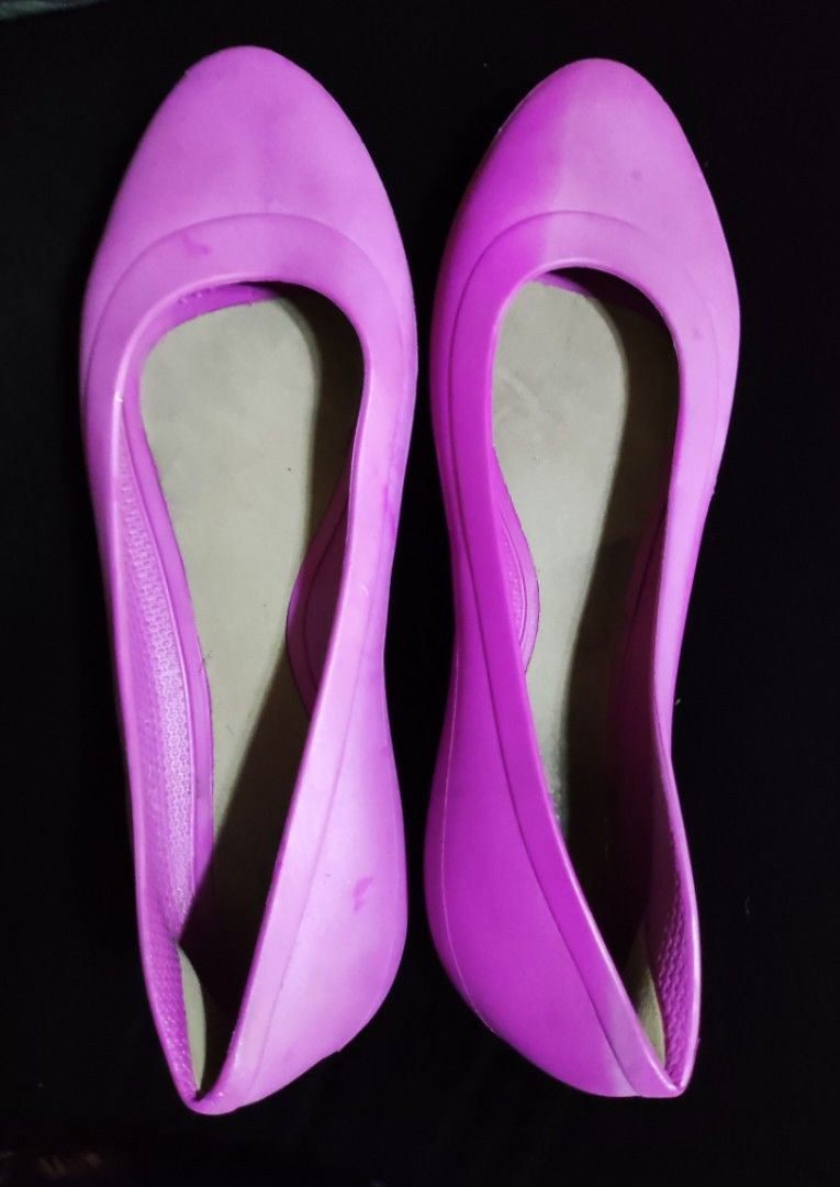Crocs Lina Flats W7 Womens Fashion Footwear Flats And Sandals On