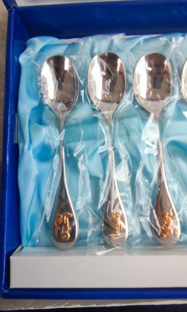 Disney Characters Cutlery Collection, Furniture & Home Living ...