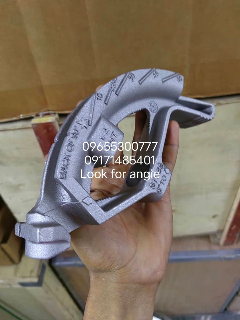 EMT Pipe Bender, Commercial & Industrial, Construction Tools ...