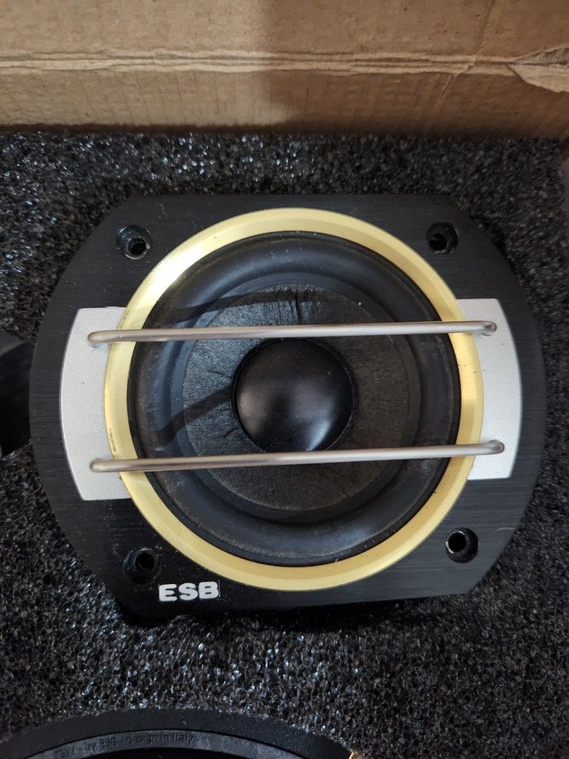 ESB 8000 8.6K3 LE 3 way speaker (Active), Car Accessories, Accessories ...
