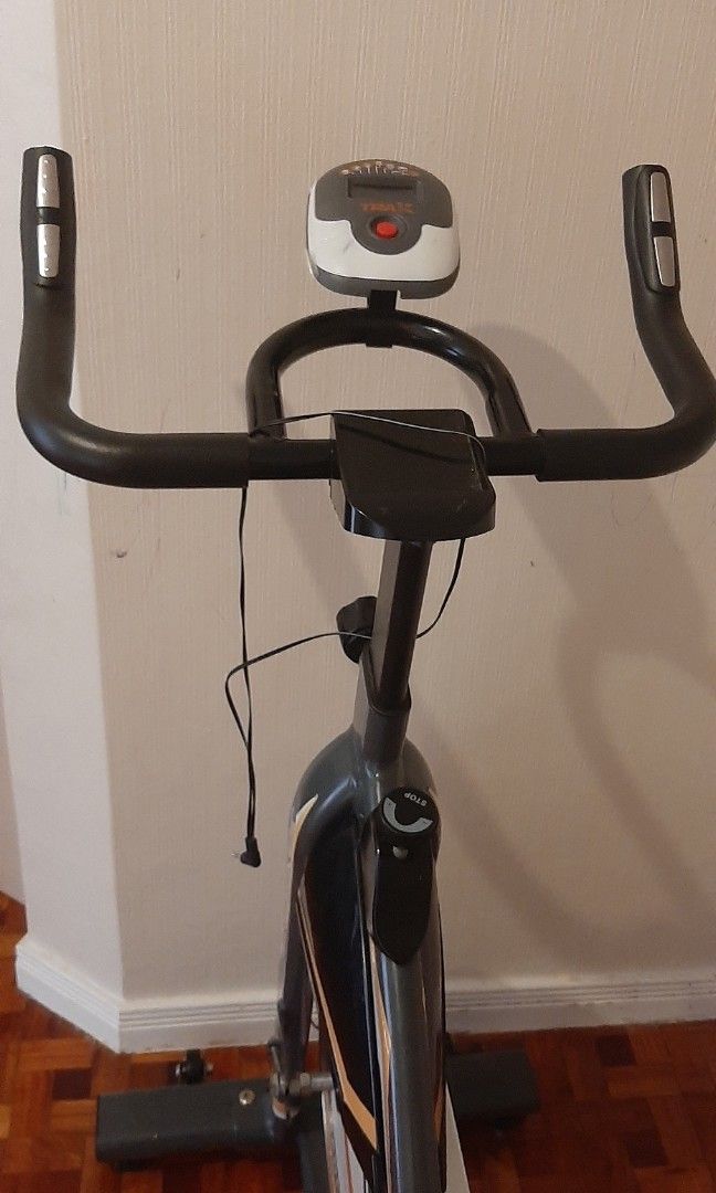 Exercise bike - TRAX Cadence X3 series, Sports Equipment, Exercise ...
