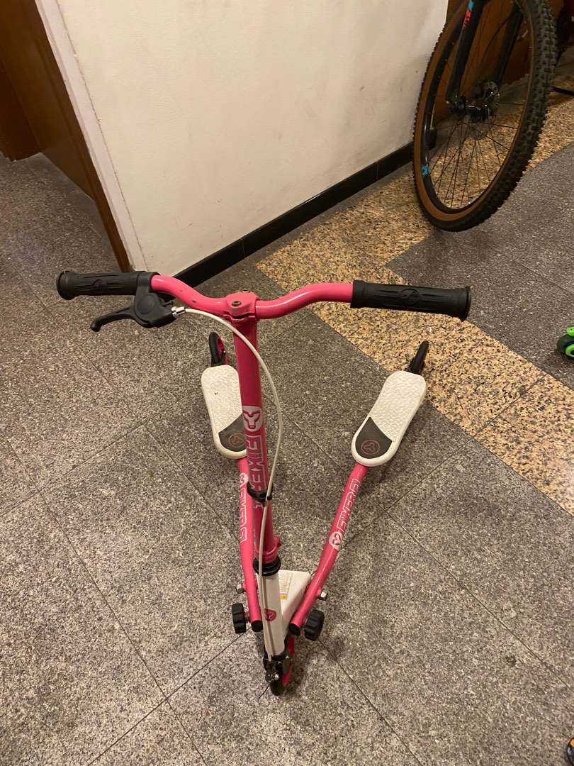 Flicker F1 propelling scooter, swing wiggle scooter, Hobbies & Toys ...