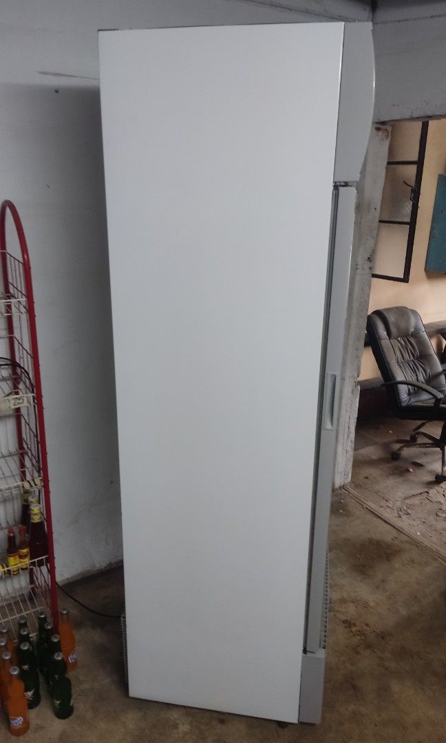 Fujidenzo SU 110A Showcase Chiller, TV & Home Appliances, Other Home ...