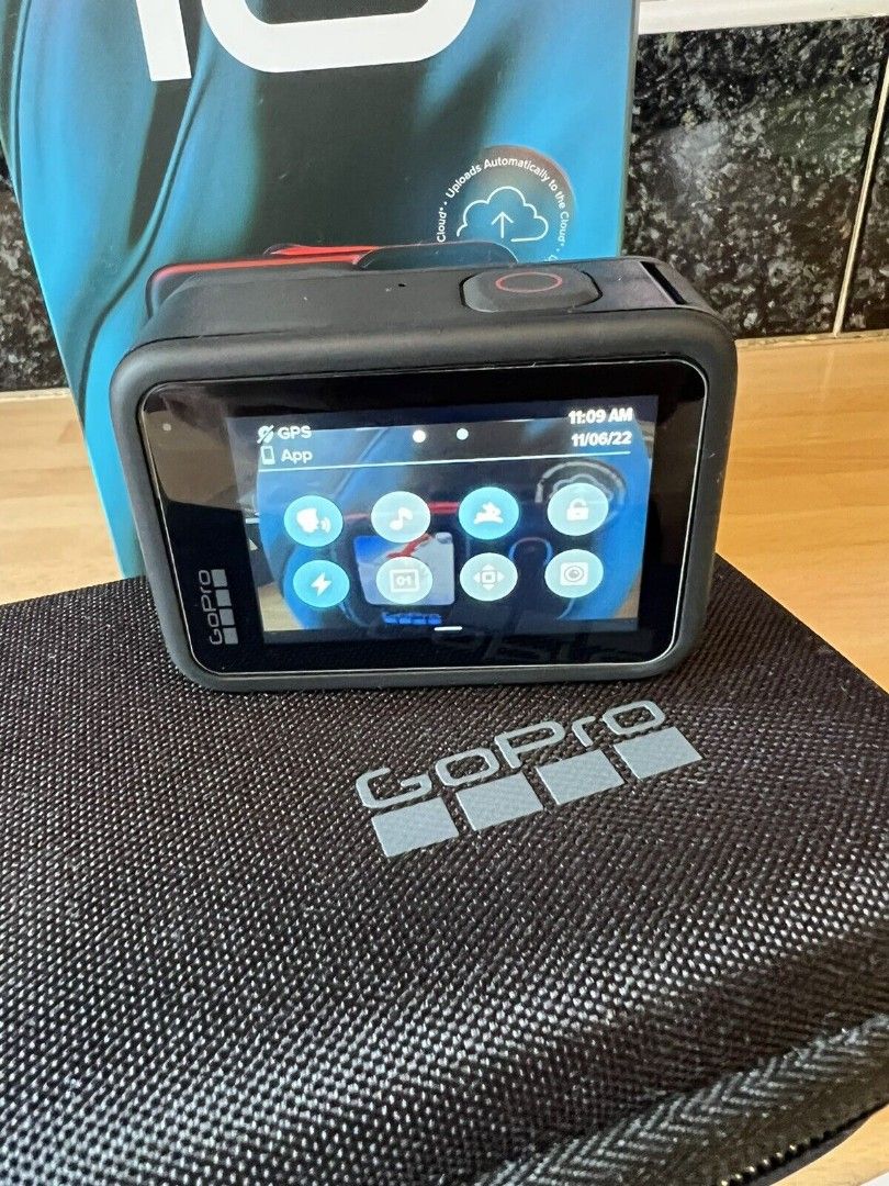 GoPro Hero 10, Photography, Cameras on Carousell