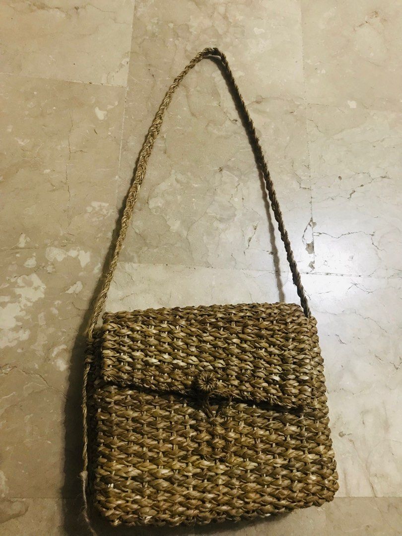 Handmade Pandan Fiber Shoulder bag on Carousell