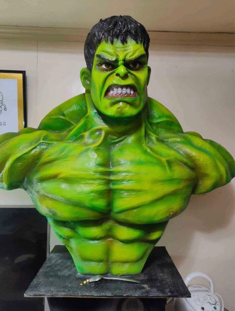 HULK life size Headbust, Hobbies & Toys, Toys & Games on Carousell