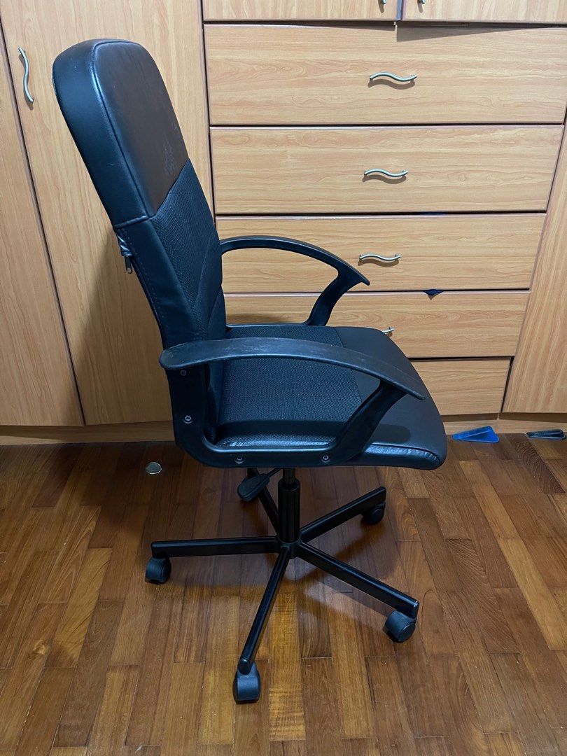 IKEA Computer Chair, Furniture & Home Living, Furniture, Chairs on ...