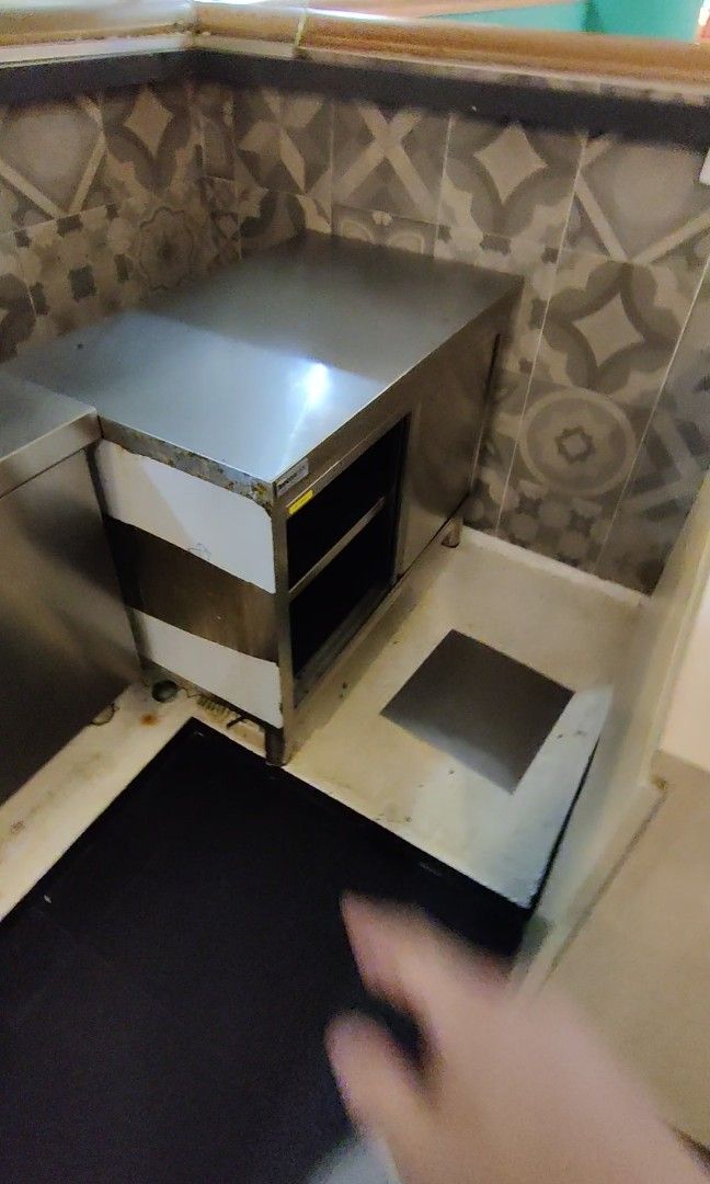 Kisok kitchen countertop, Furniture & Home Living, Kitchenware ...