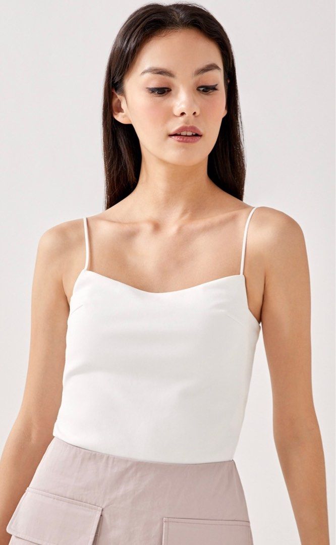 LB Rylie side panel padded top (white), Women's Fashion, Tops ...