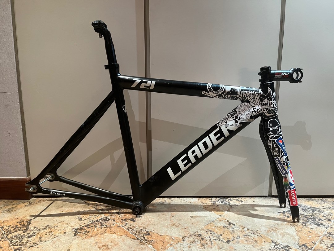 Leader 721 stickerbomb Fixie/ Fixed Gear frame, Sports Equipment ...