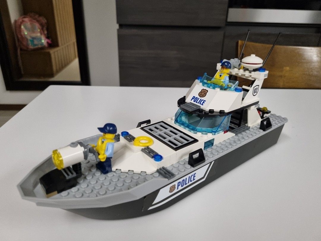 Lego City 60129 Police Patrol Boat, Hobbies & Toys, Toys & Games on ...