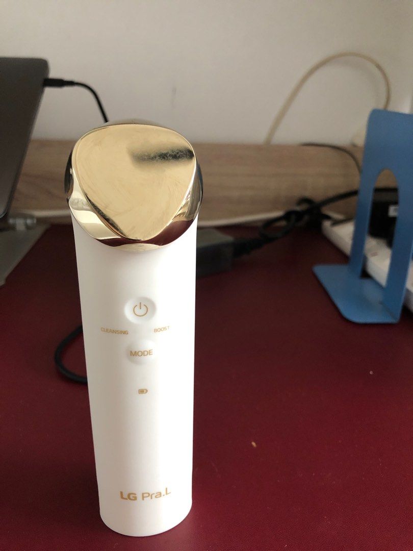 LG Pra.L Galvanic Ion Booster, Beauty & Personal Care, Face, Face Care on Carousell
