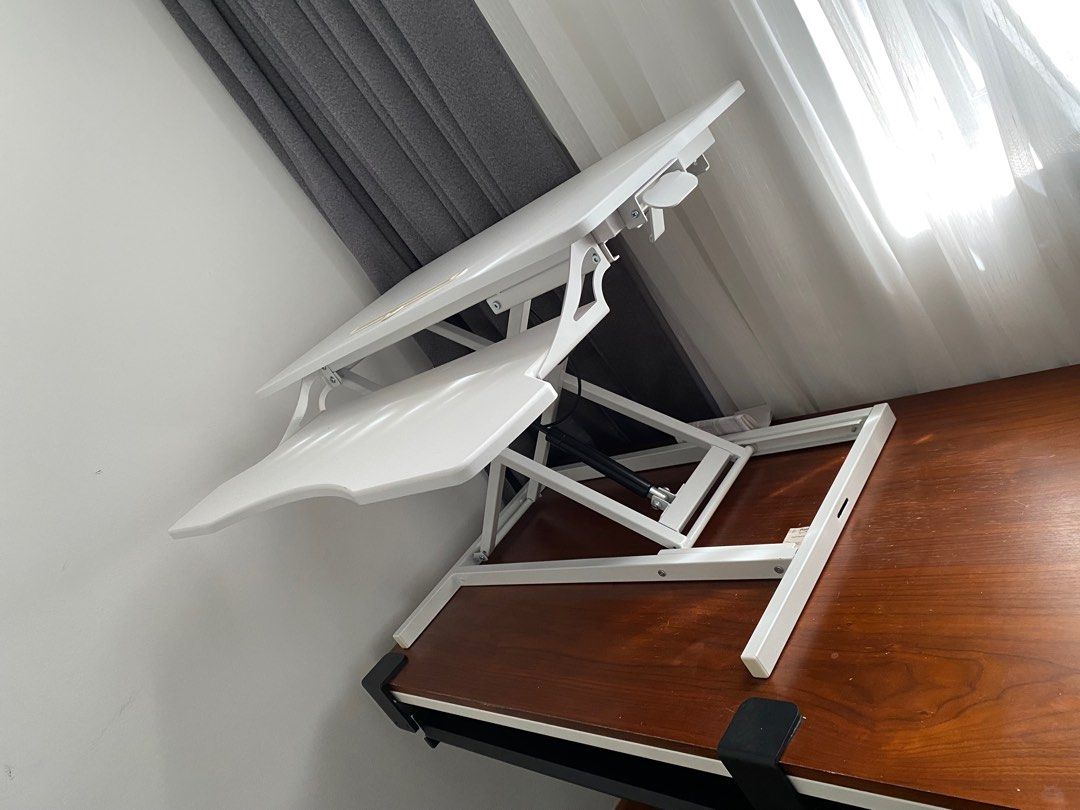 *Like new* Ergonomic height adjustable sit stand desk converter White ...