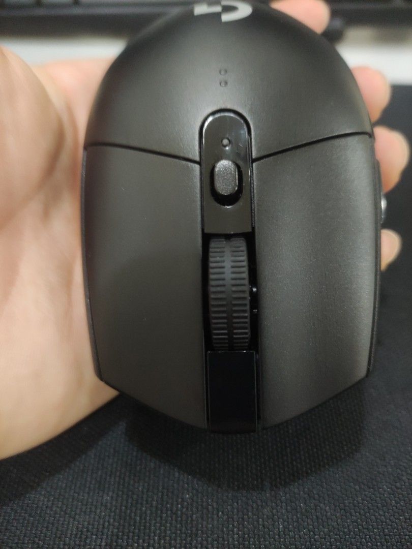 Logitech G304/G305 Lightspeed Wireless Mouse with Battery Mod ...