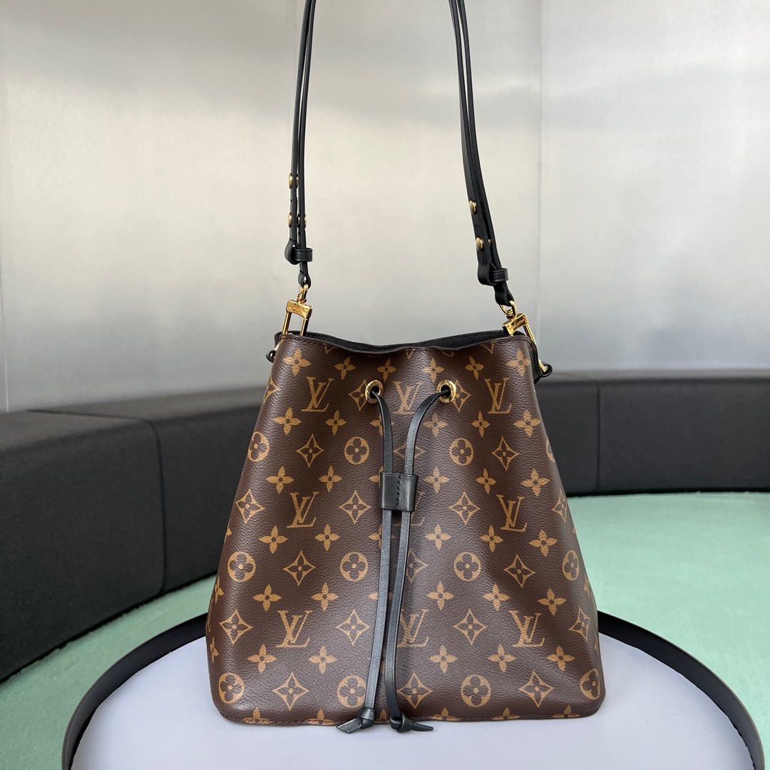Louis Vuitton LV Neo Noe, Luxury, Bags & Wallets on Carousell
