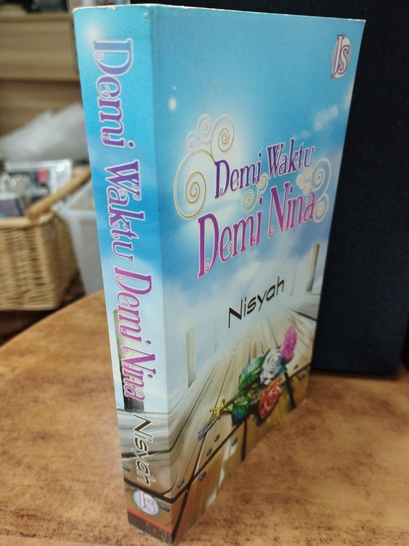 (MAL) Demi Waktu Demi Nina, Hobbies & Toys, Books & Magazines ...