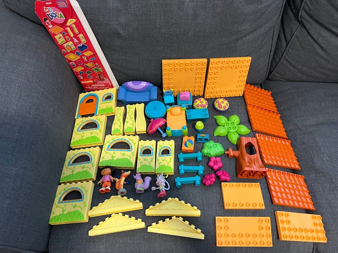 Mega Bloks Dora's Buildable House, Hobbies & Toys, Toys & Games on ...