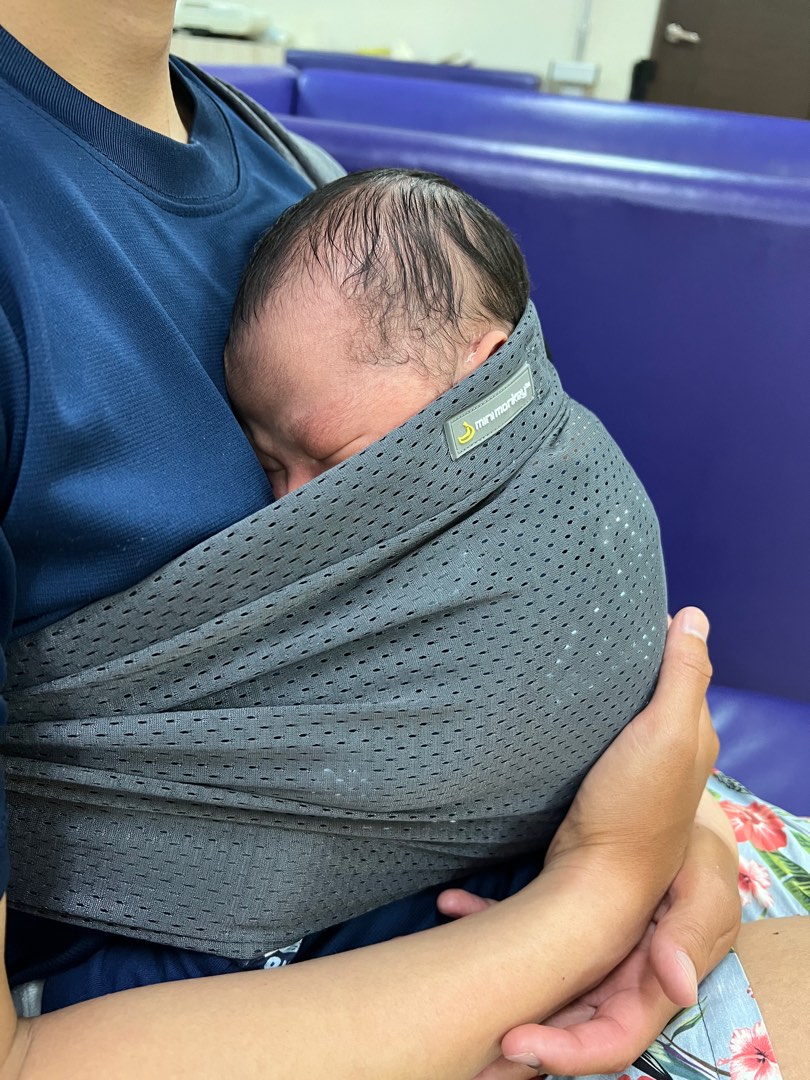 Mini monkey sling, Babies & Kids, Going Out, Carriers & Slings on Carousell