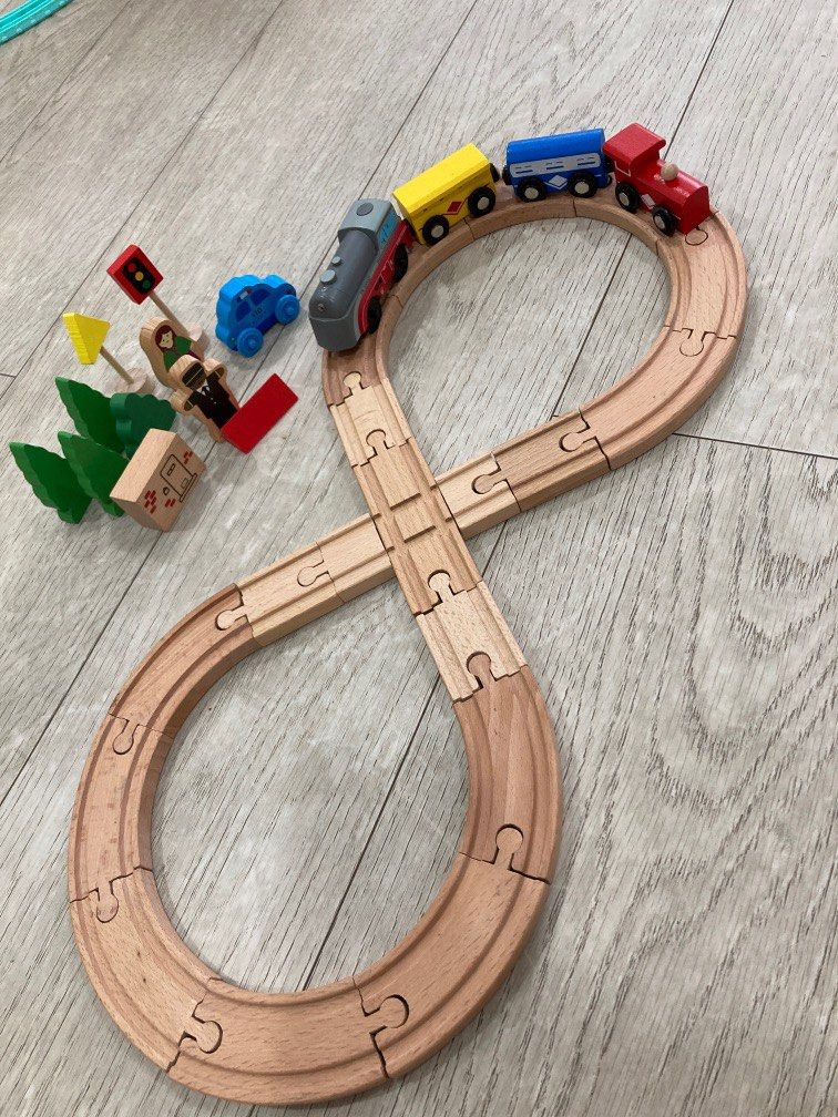 Motorised Train + wooden tracks, Hobbies & Toys, Toys & Games on Carousell
