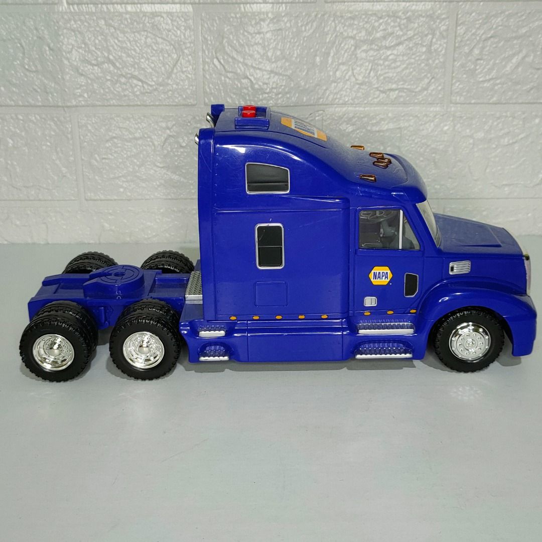Nascar 2003 Exclusive First Gear Napa Race Hauler & Trailer Truck (with ...