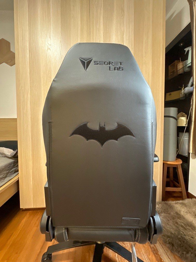 OMEGA Batman Edition Gaming SecretLab Chair, Furniture & Home Living ...