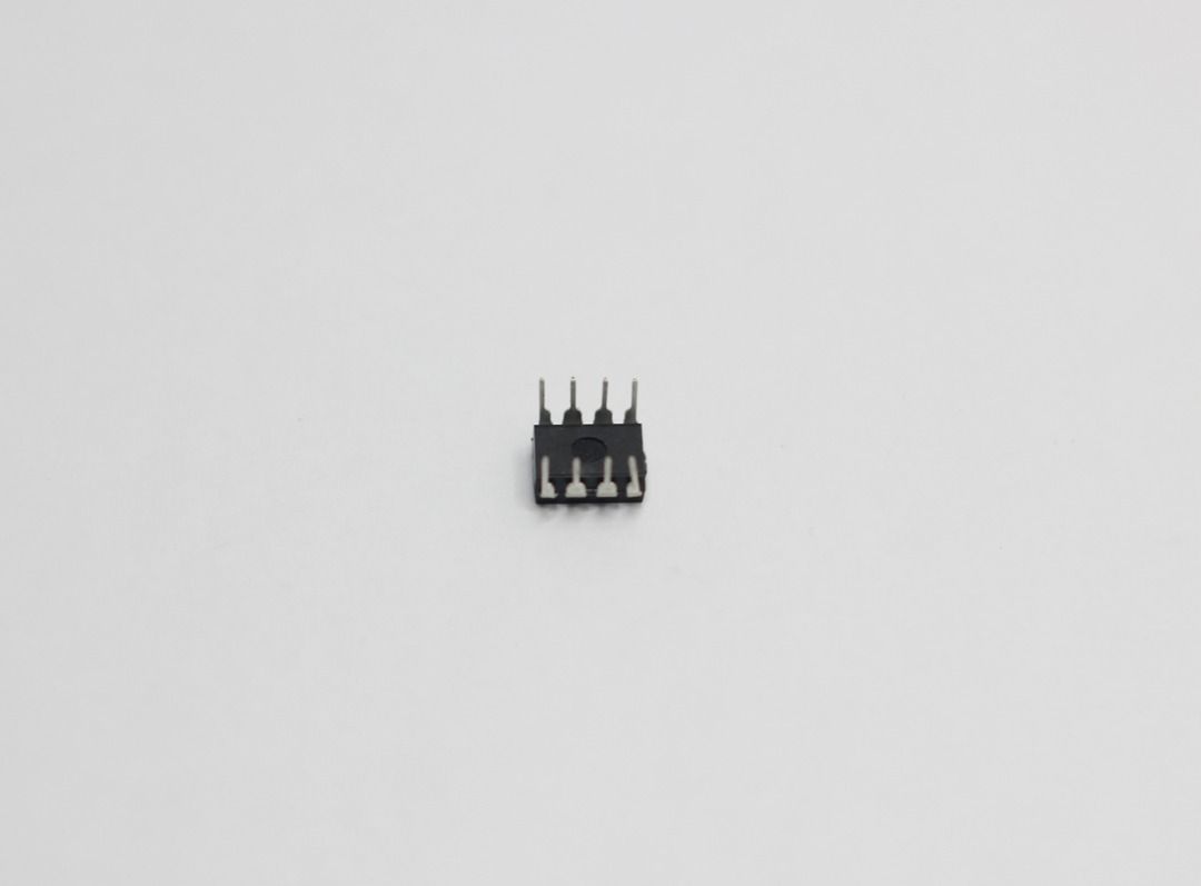 PRECISION TIMER ORIGINAL IC CHIP 8-PIN, NE555 NE555P NE555N, DIP-8 DIP ...
