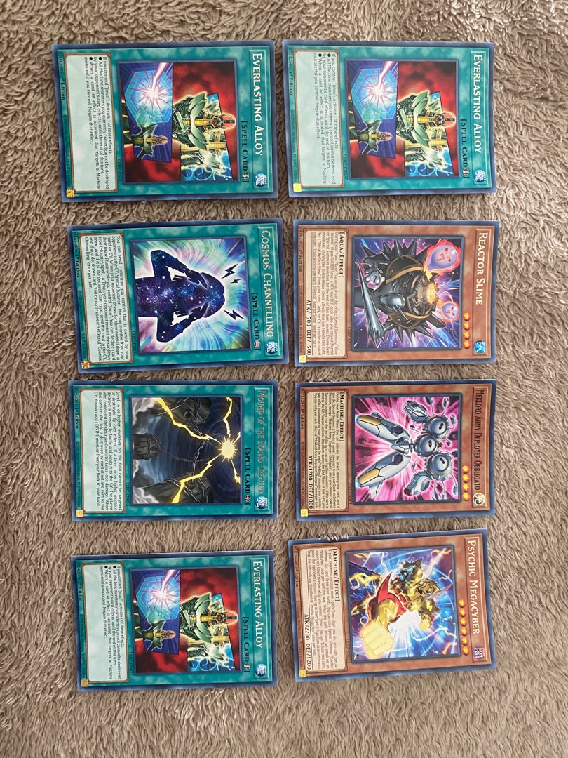 Random rare and super rare cards, Hobbies & Toys, Toys & Games on Carousell