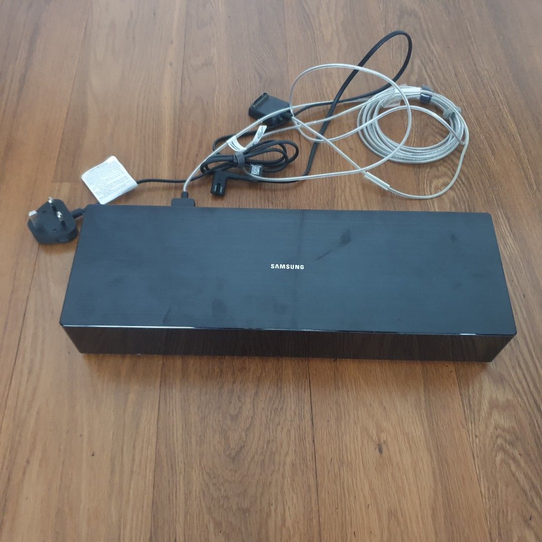 Samsung OneBox with cables, TV & Home Appliances, Electrical, Adaptors ...