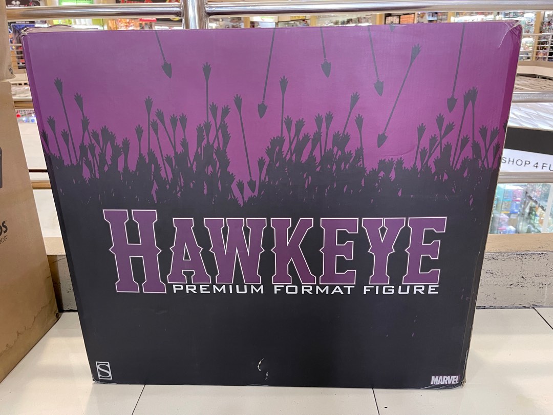 Sideshow Premium Format Hawkeye Exclusive, Hobbies & Toys, Toys & Games ...