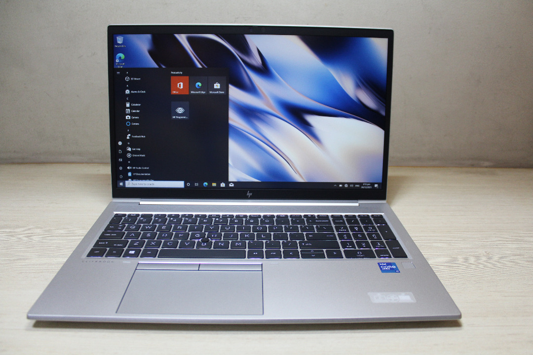 Touchscreen Laptop i7-1185G7 Hp elitebook 850 G8 15.6inch Ram 16gb ssd ...