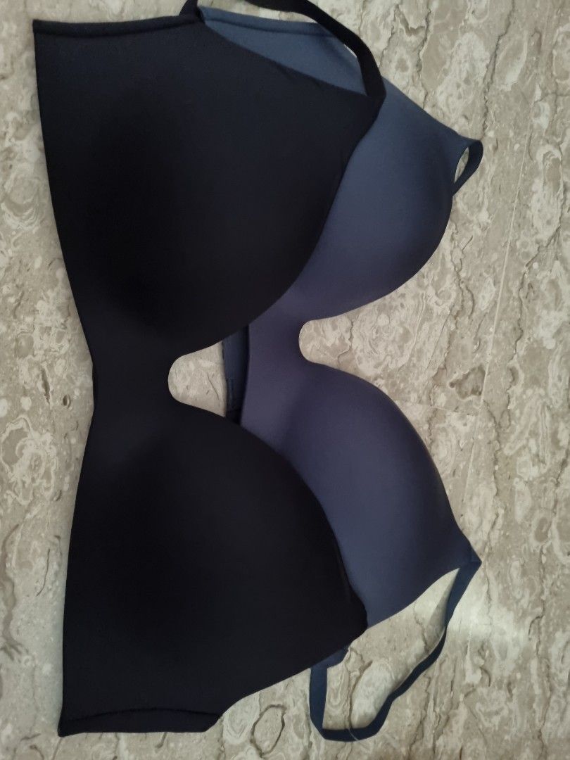 Uniqlo Bras, Women's Fashion, New Undergarments & Loungewear on Carousell