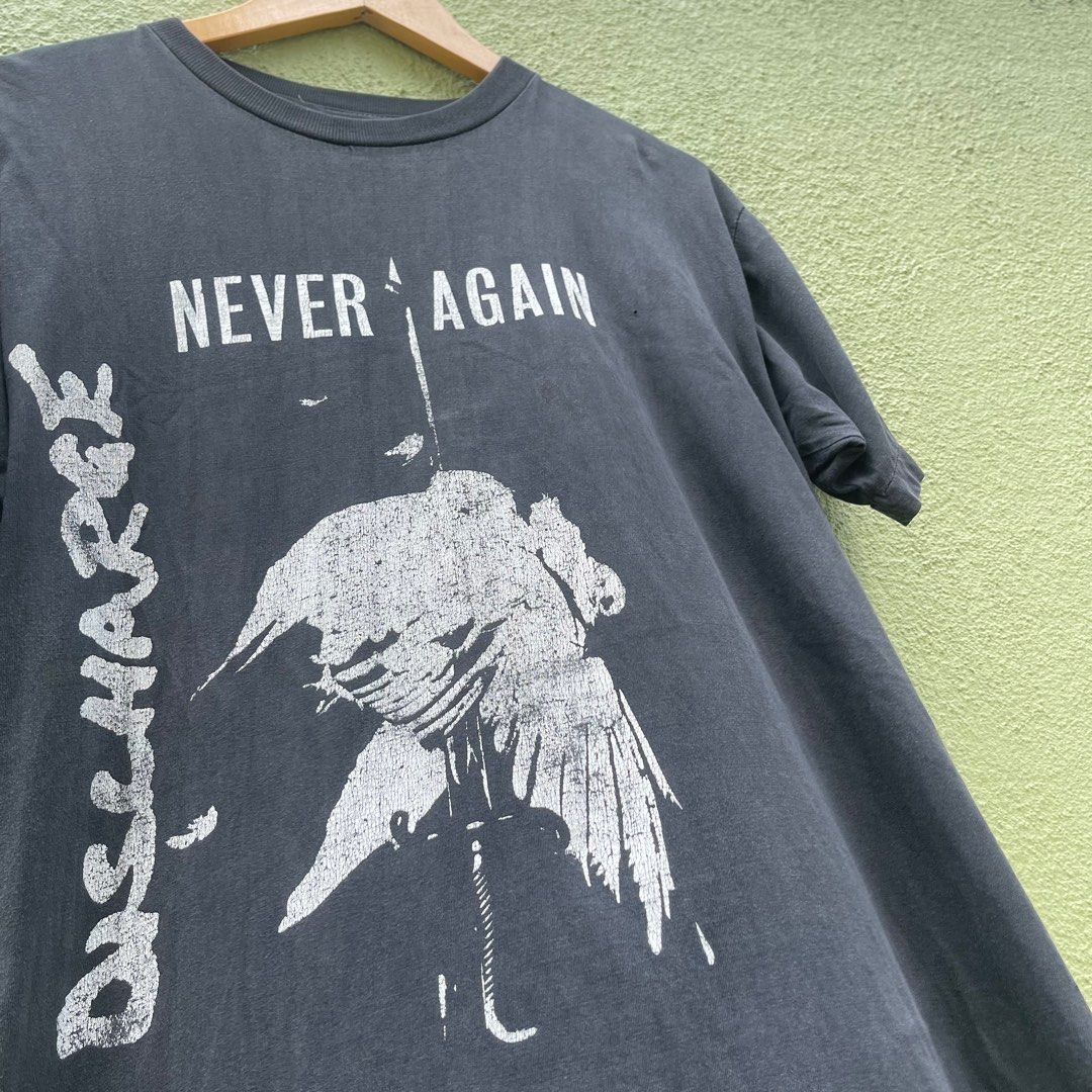 Vintage Discharge Punk Band T-Shirt, Men's Fashion, Tops & Sets ...