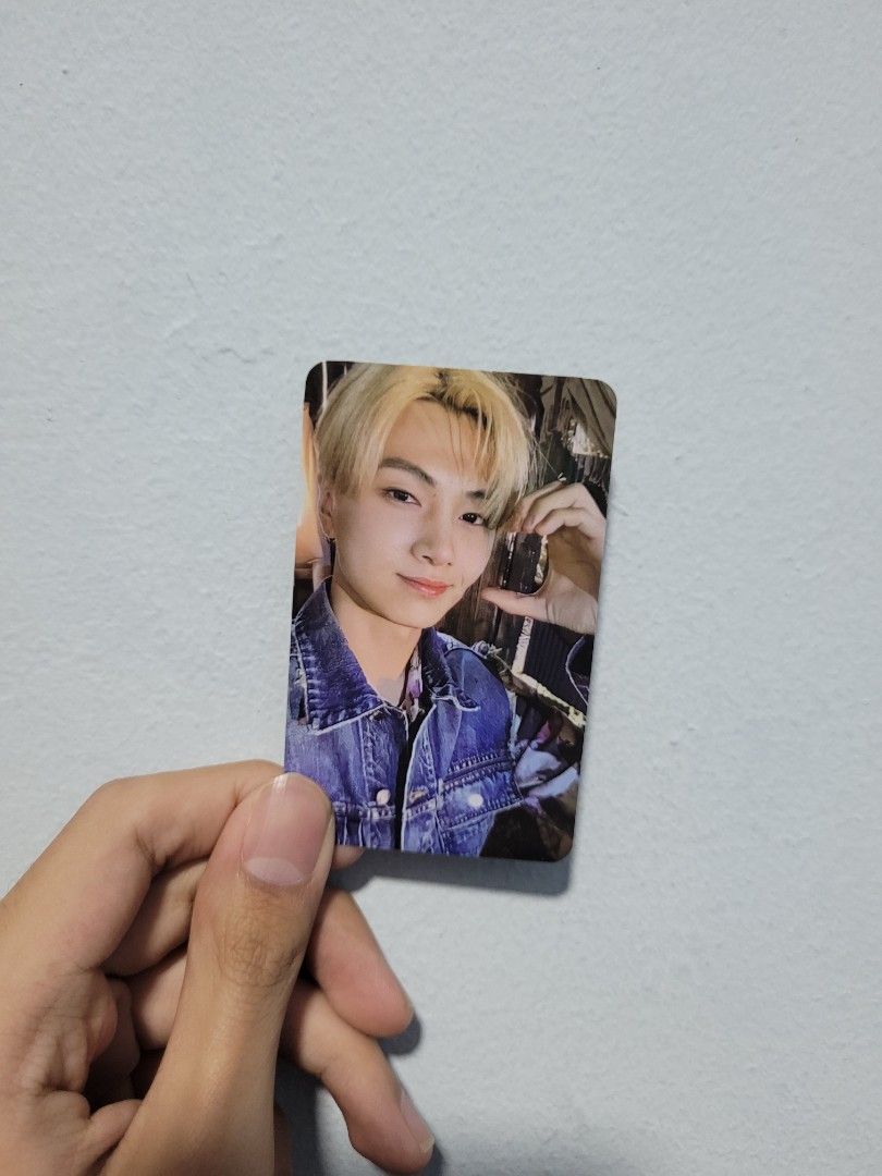 [wts] enhypen jay border day one bdo weverse pob pc, Hobbies & Toys, Memorabilia & Collectibles ...