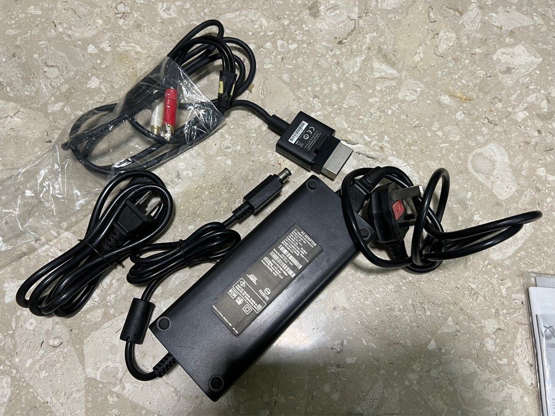 Xbox 360 Kinect sensor and cable adapters and other accessories, Video ...