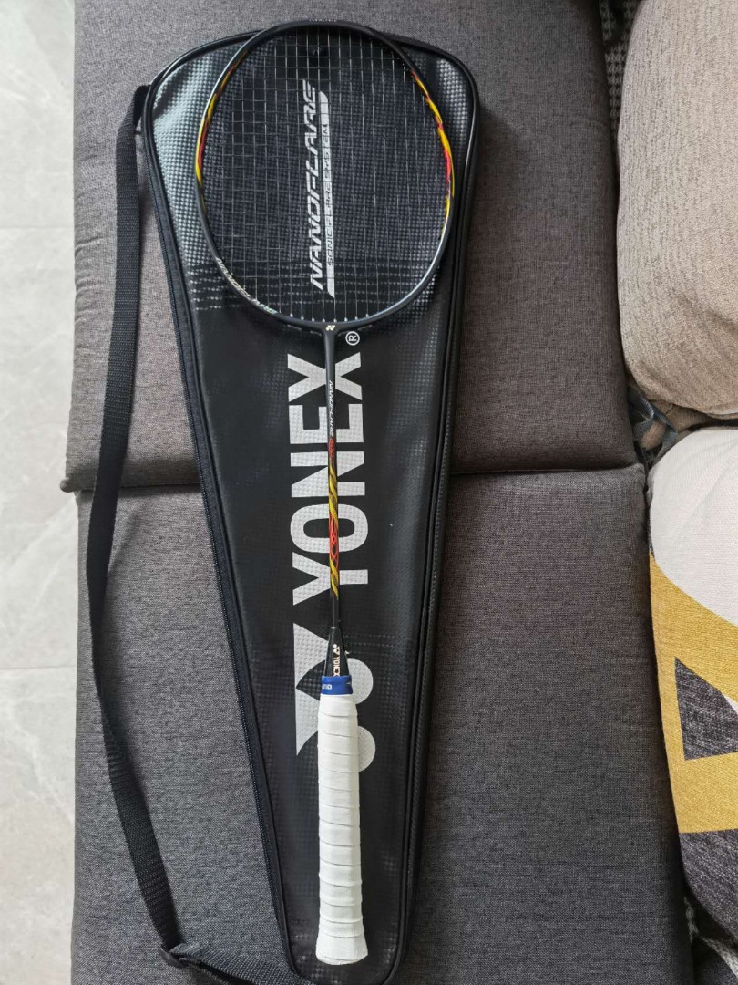 Yonex Nanoflare NF800 3UG5, Sports Equipment, Sports & Games, Racket & Ball Sports on Carousell